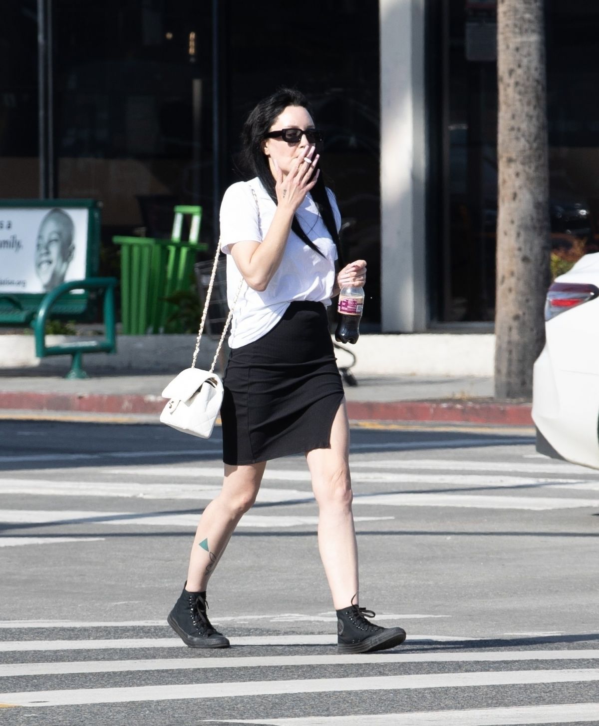 AMANDA BYNES Out Smoking in Los Angeles 04/19/2023 – HawtCelebs