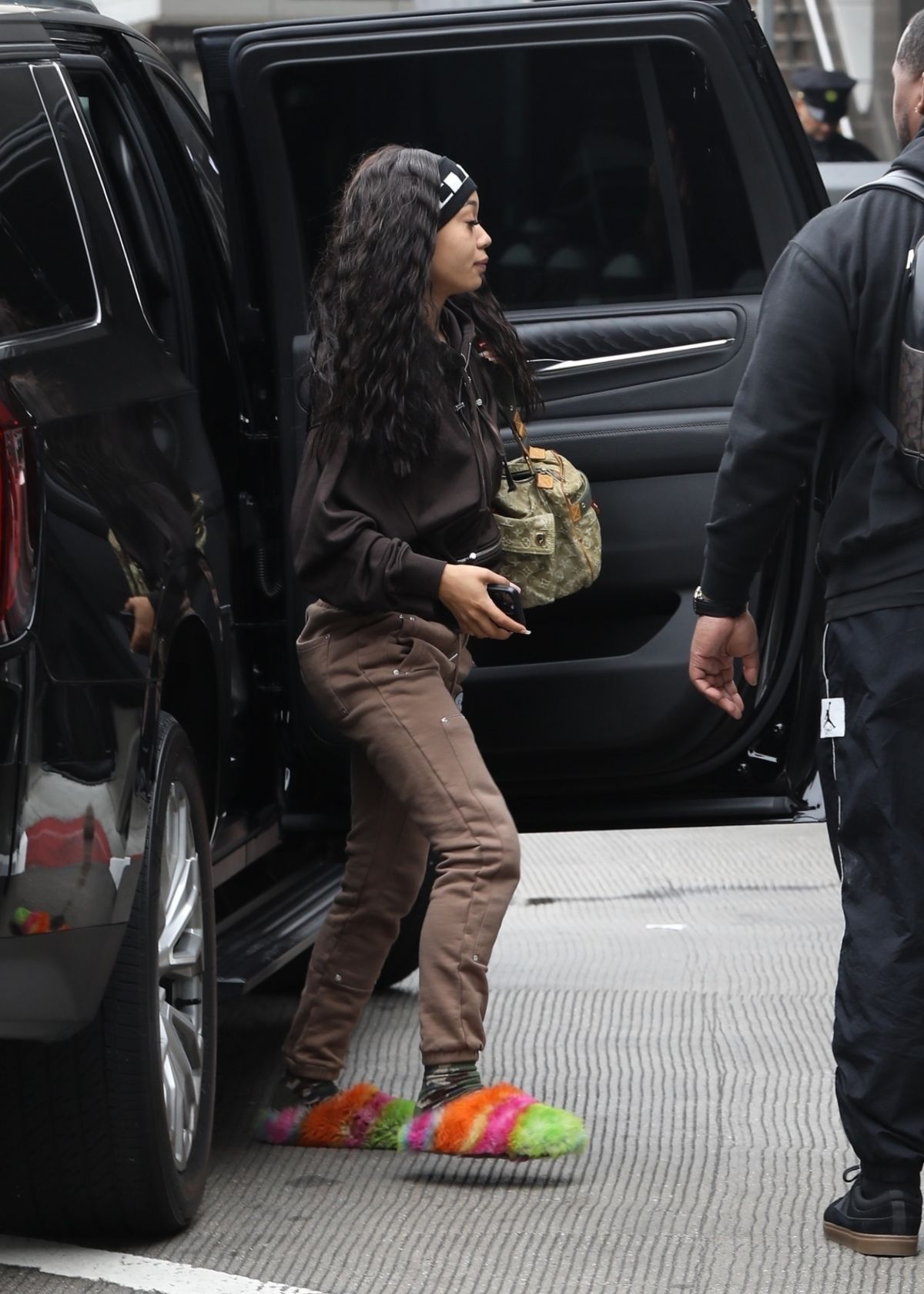 COI LERAY Arrives at LAX Airport in Los Angeles 04/28/2023 – HawtCelebs