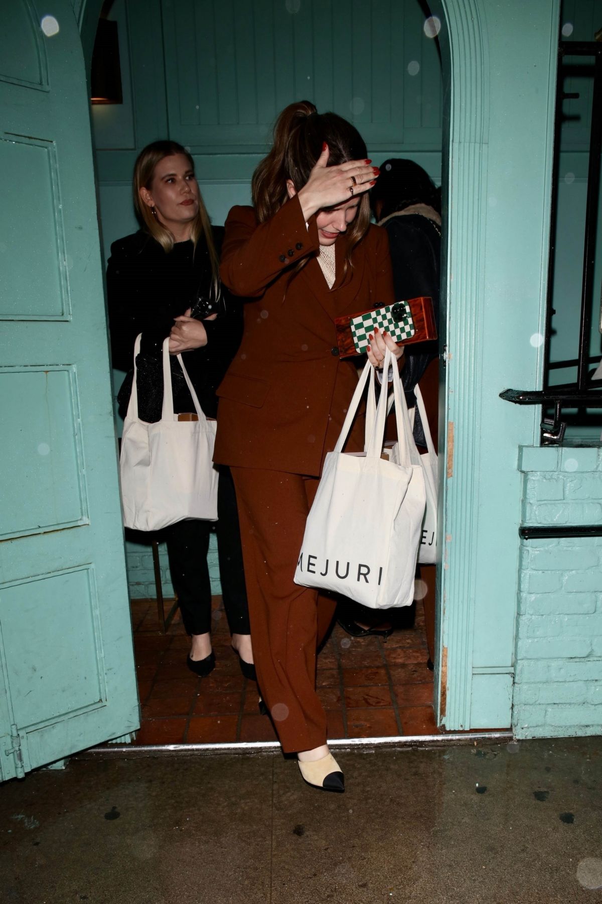 SOPHIA BUSH Leaves Los Angeles Dinner to Celebrate Year of Action ...
