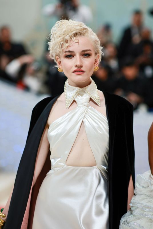 JULIA GARNER at 2023 Met Gala Celebrating Karl Lagerfeld: A Line of ...