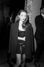 KAITLYN DEVER for Instyle Magazine, Australia September 2022 ...