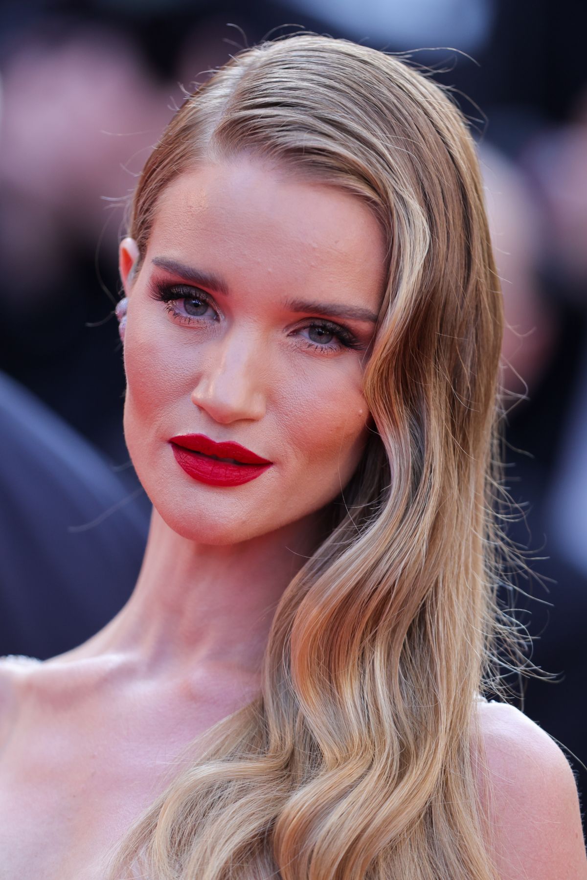 ROSIE HUNTINGTON-WHITELEY at Asteroid City Premiere at 76th Annual ...