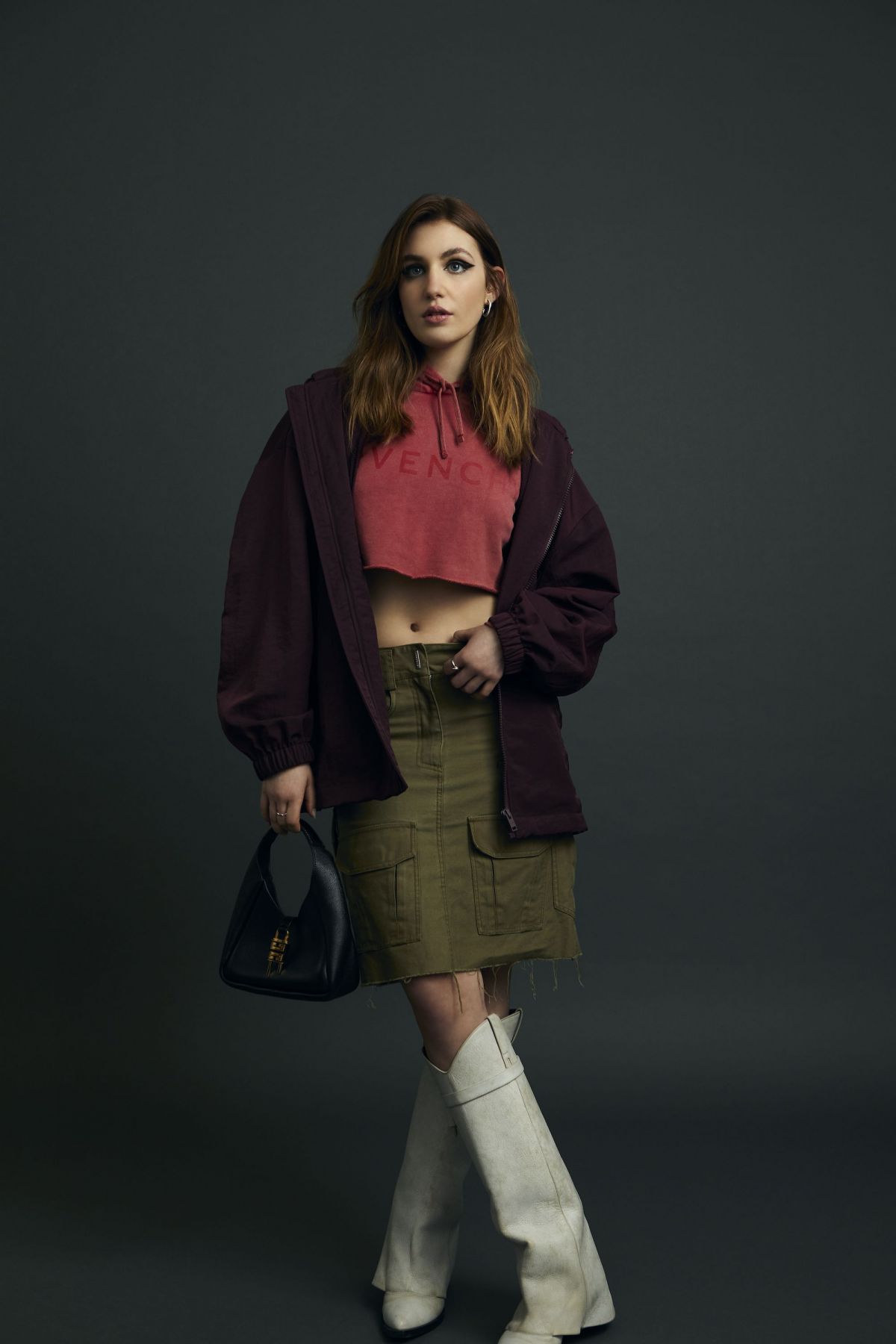SOPHIE NELISSE for Elle Magazine, May 2023 – HawtCelebs