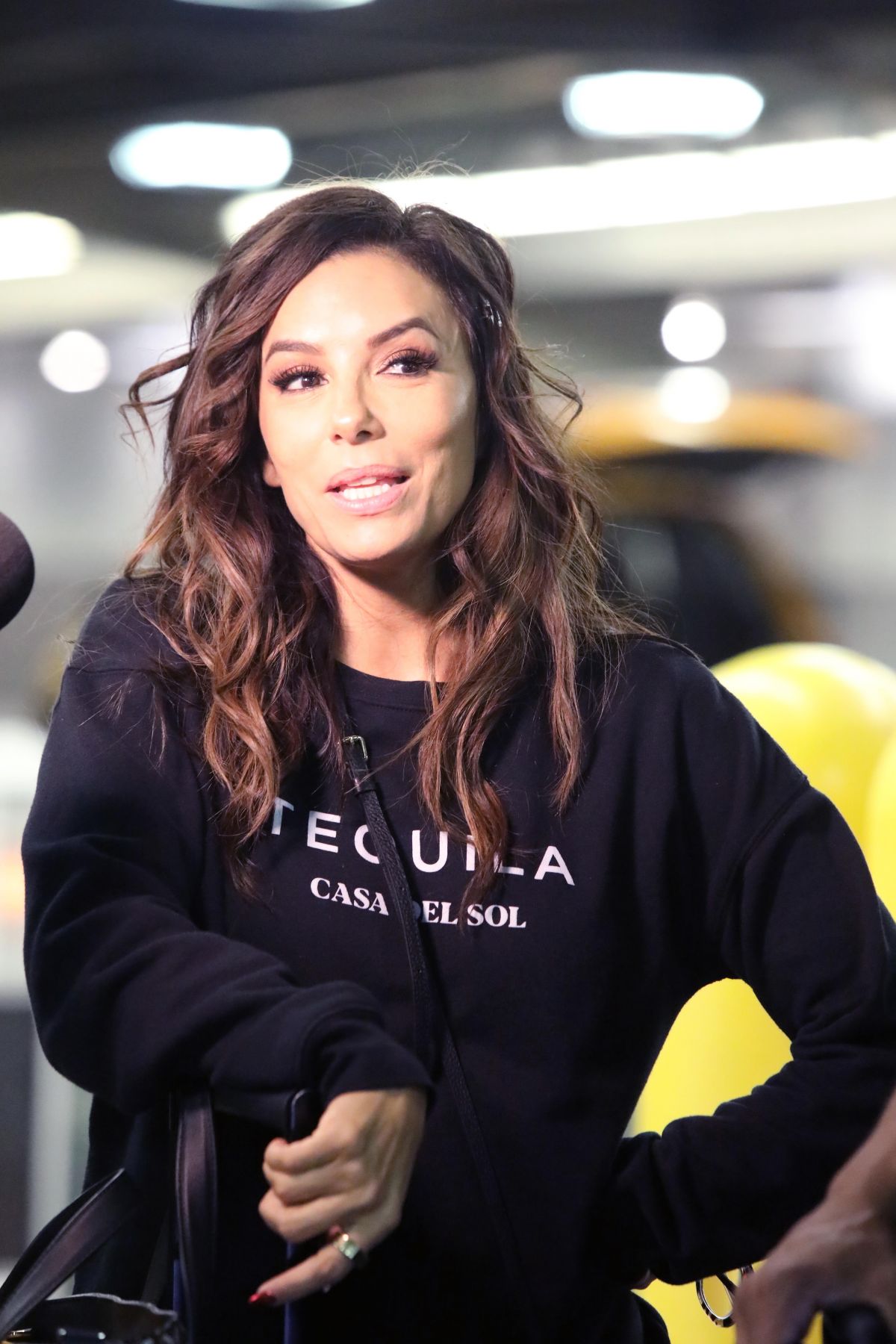 EVA LONGORIA Arrives at Miami International Airport 06/06/2023 – HawtCelebs