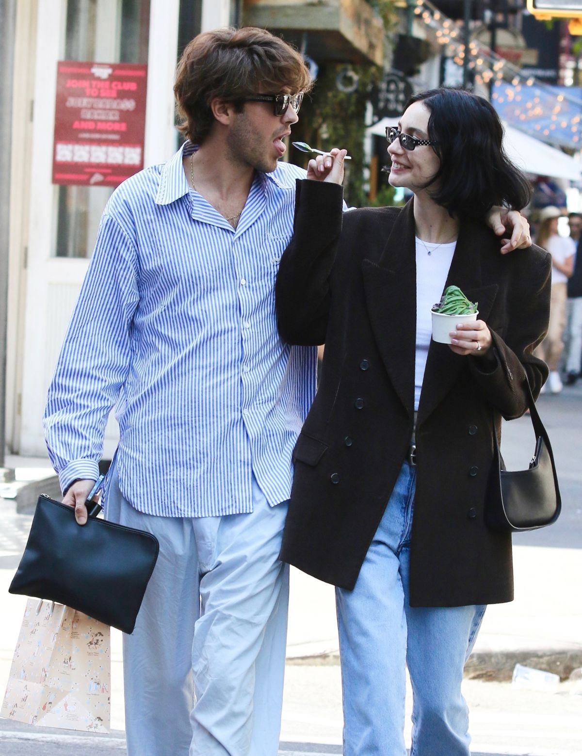 MEADOIW WALKER and Louis Thornton-Allan Out for Ice Cream in New York ...