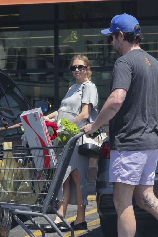 Pregnant STASSI SCHROEDER and Beau Clark Out Shopping in Los Feliz 07 ...