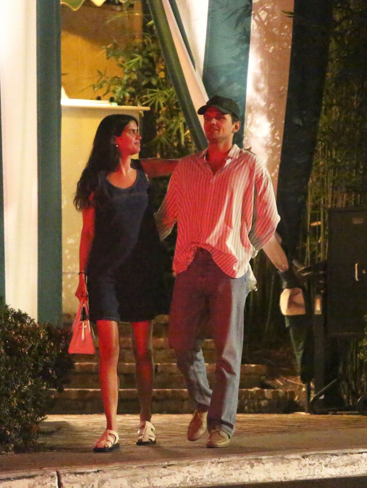 SARA SAMPAIO and Zac Frognowski Leaves San Vicente Bungalow in West ...