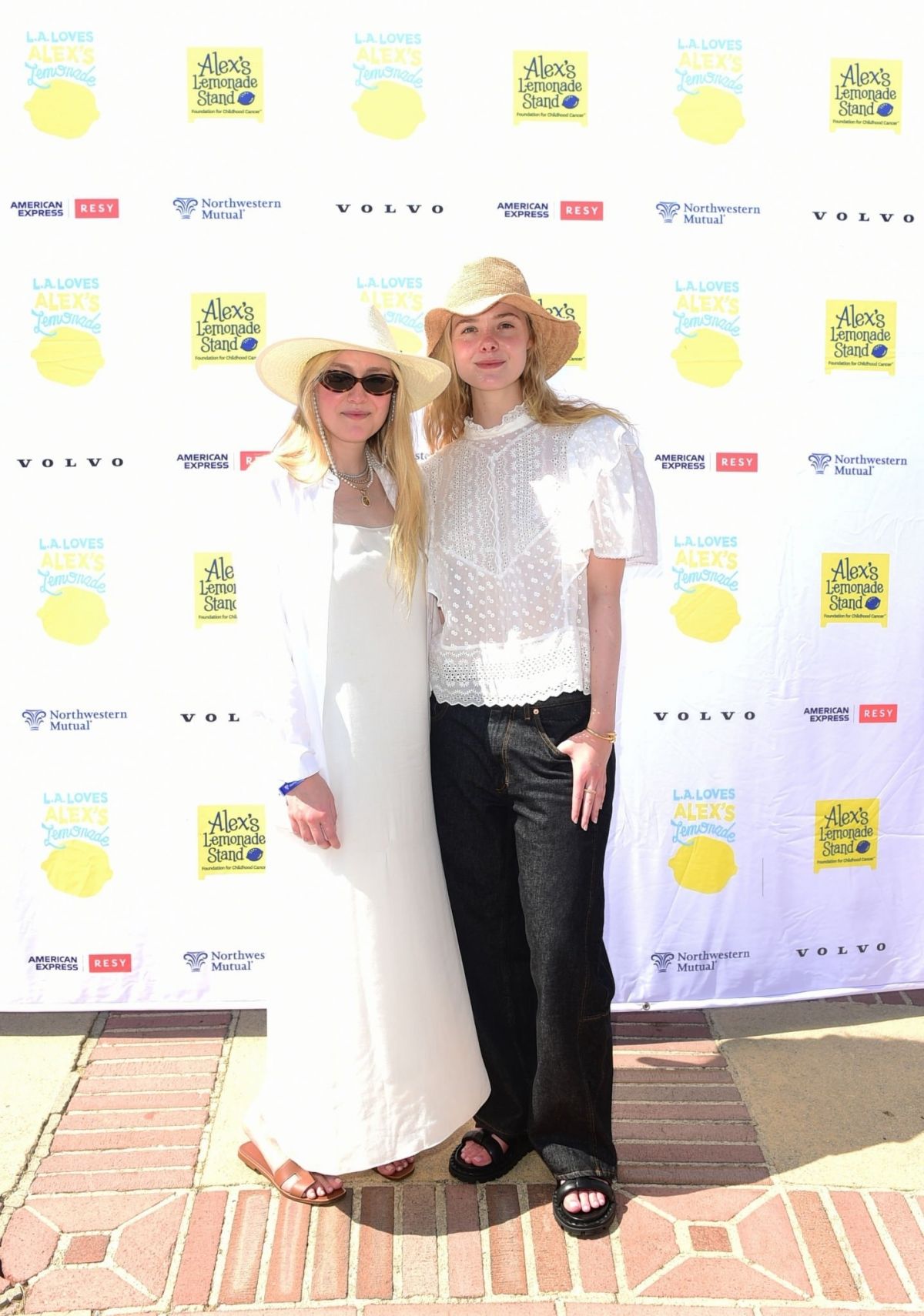 DAKOTA and ELLE FANNING at LA Loves Alex’s Lemonade 2023 at Ucla Royce ...