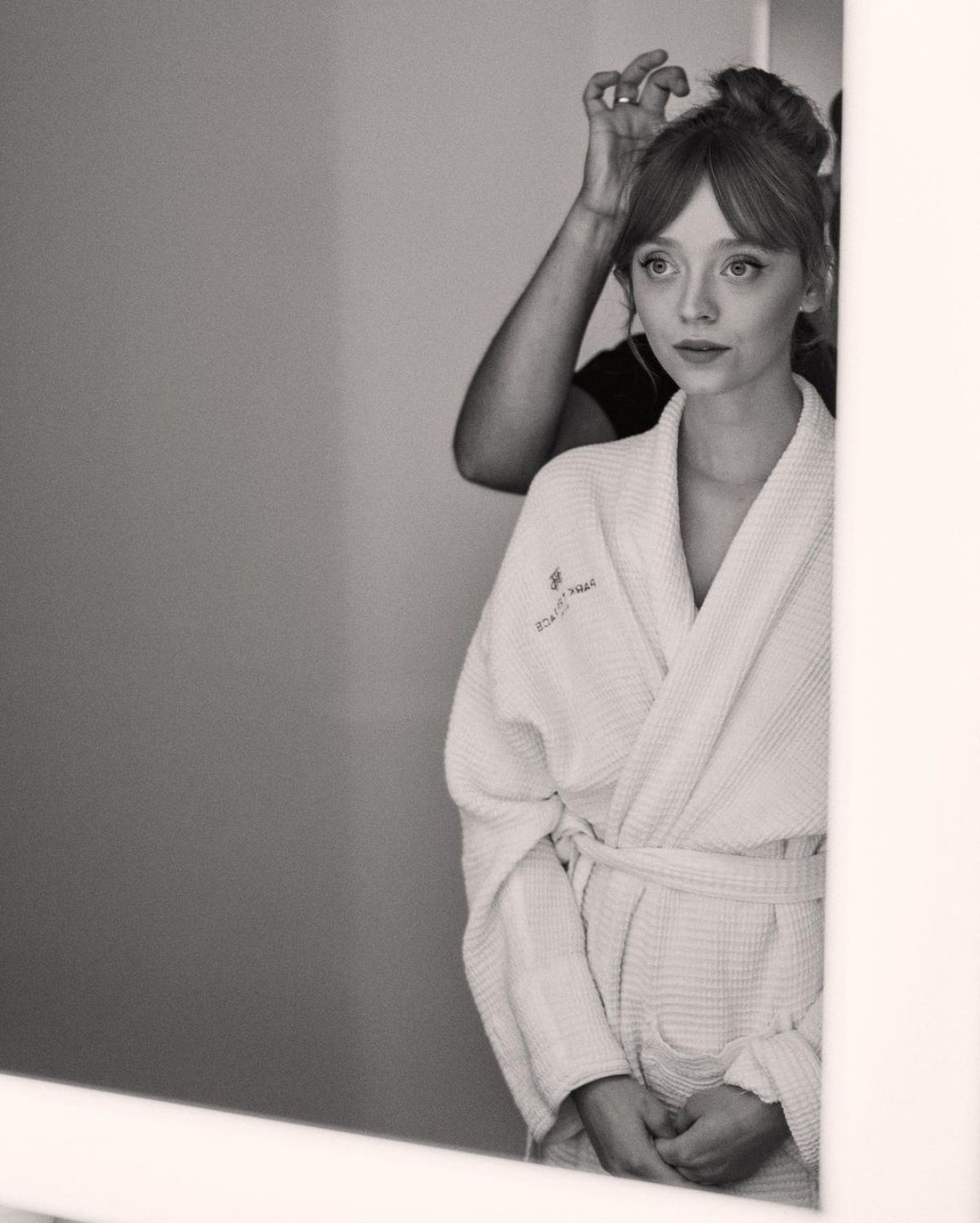 MADELEINE ARTHUR – Dior Beauty New York Fashion Week Photoshoot ...