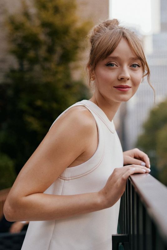 MADELEINE ARTHUR – Dior Beauty New York Fashion Week Photoshoot ...