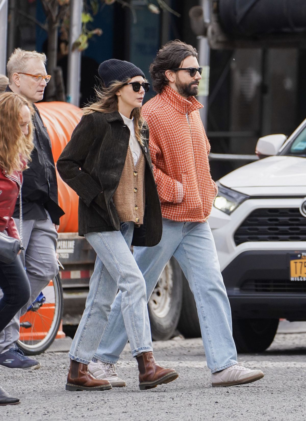 ELIZABETH OLSEN and Robbie Arnet Out and About in New York 10/22/2023 ...