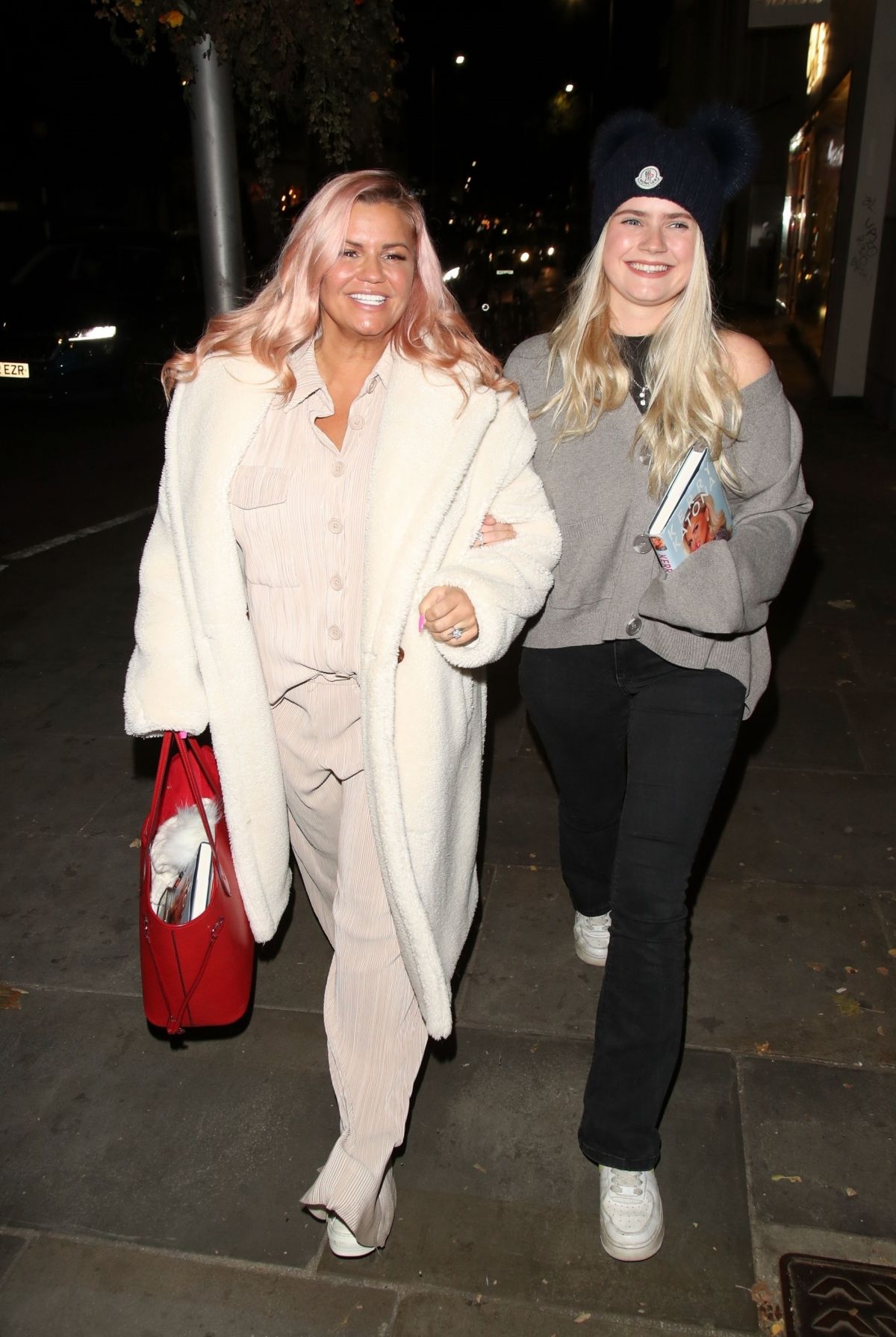 KERRY KATONA and LILLY-SUE MCFADDEN Arrives at Benihana Restaurant in ...