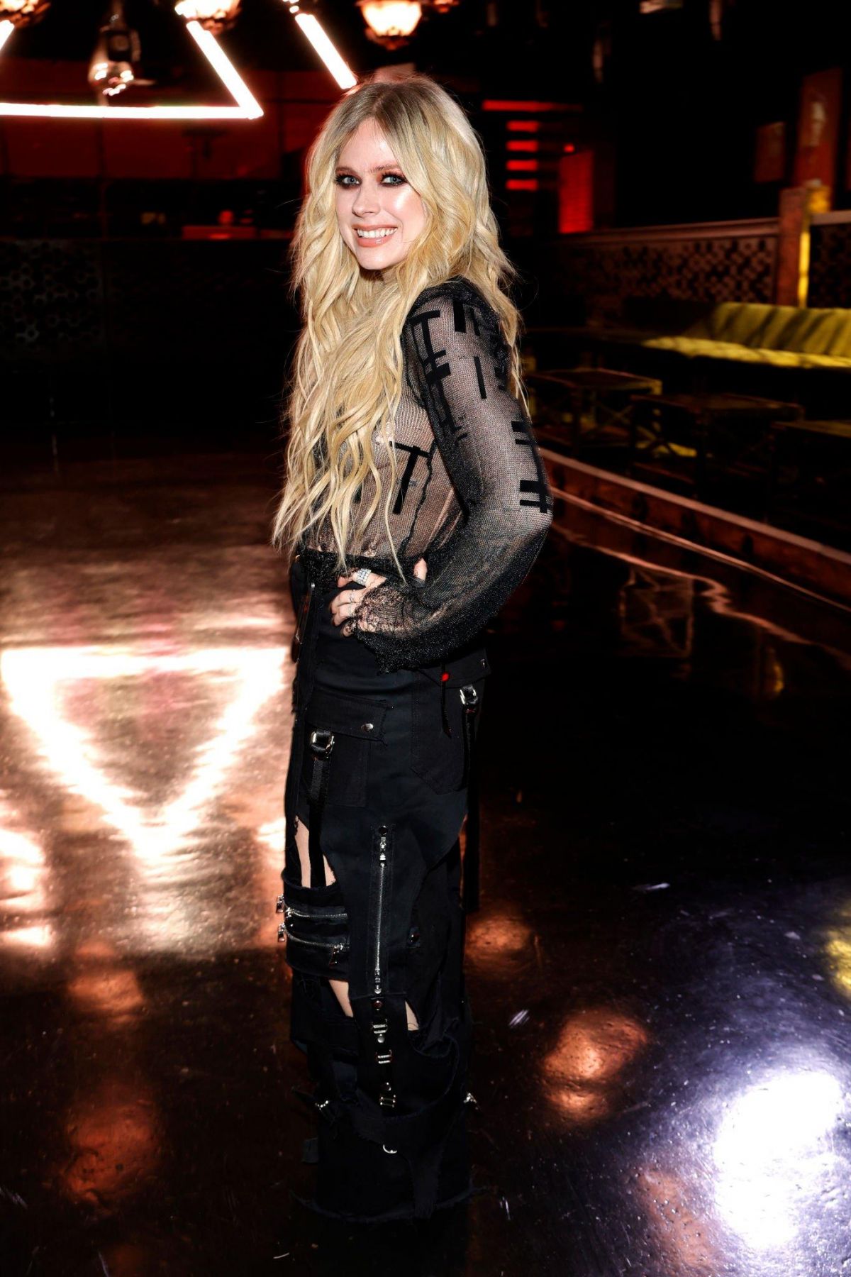 AVRIL LAVIGNE at Ashton Michael RTW & 10-year Anniversary Show Punk ...