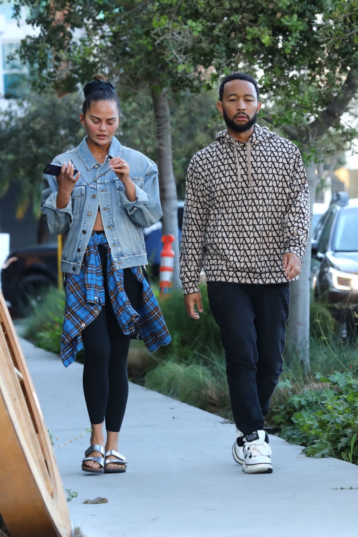 CHRISSY TEIGEN and John Legend Out in Los Angeles 11/13/2023 – HawtCelebs