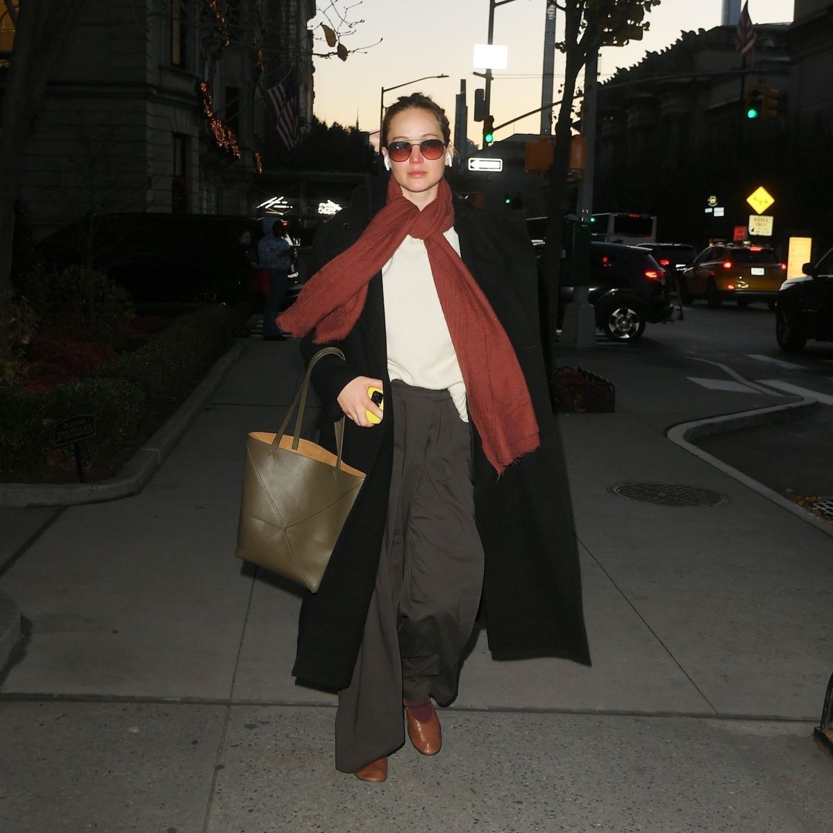 JENNIFRE LAWRENCE Out and About in New York 11/28/2023 – HawtCelebs
