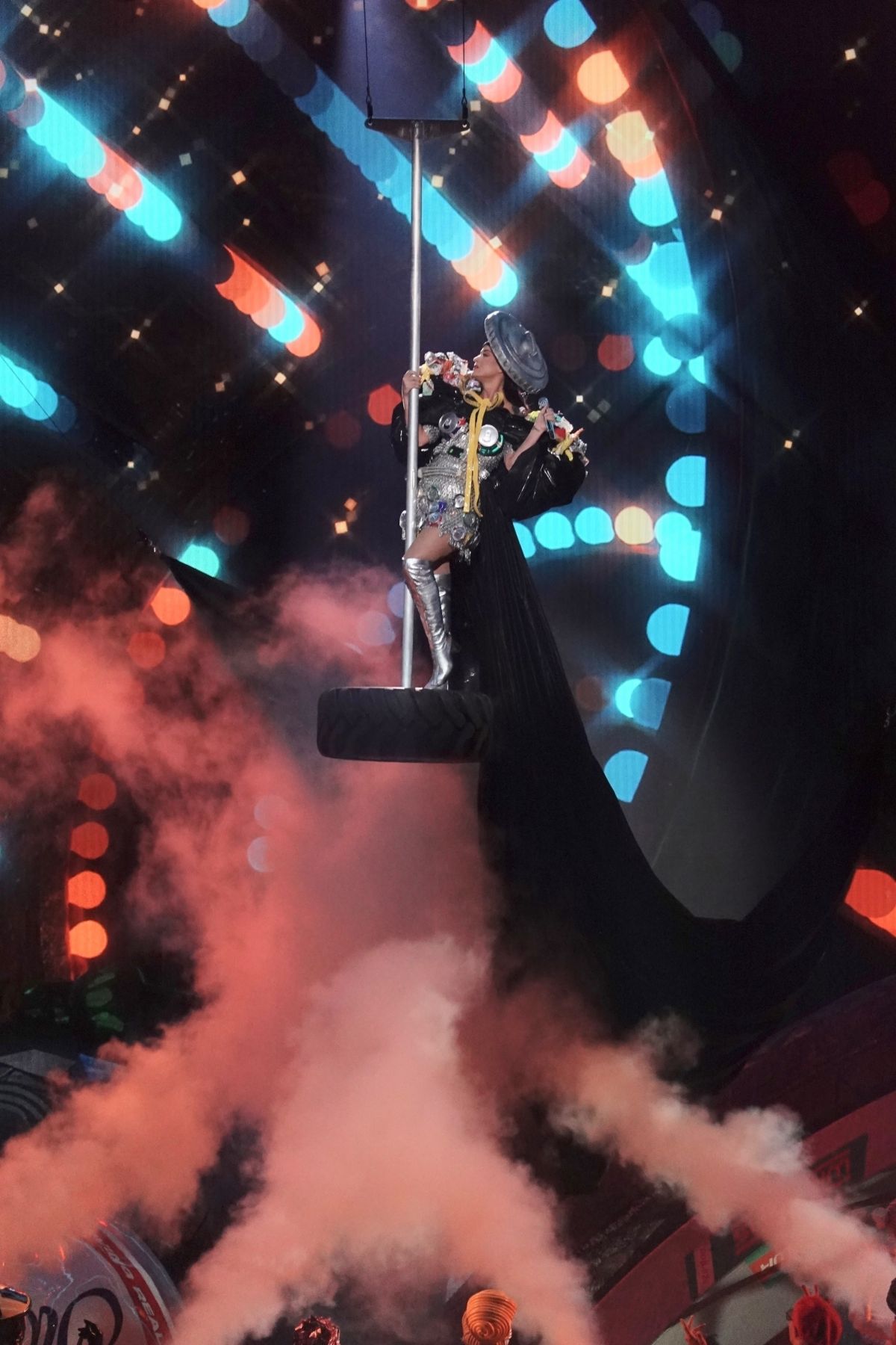 KATY PERRY Performs at Katy Perry’s Final Residency Show in Las Vegas ...