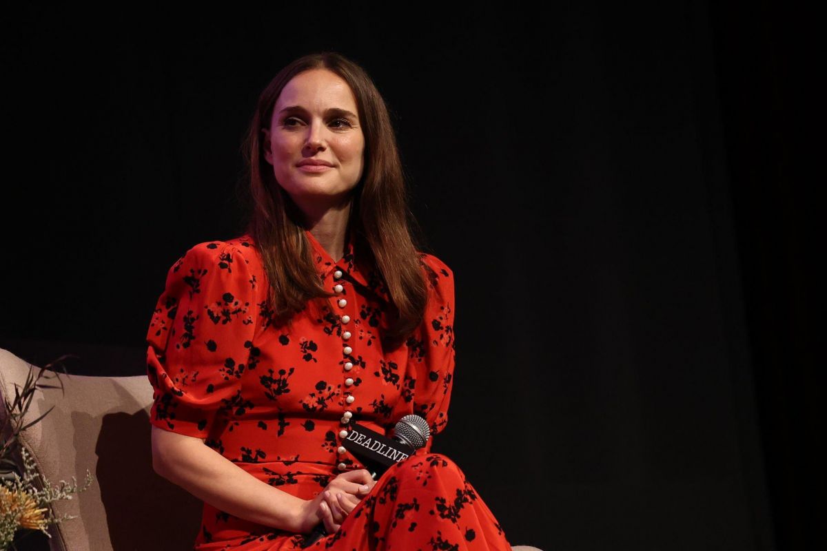 NATALIE PORTMAN at Deadline Contenders Film: Los Angeles at Director’s ...