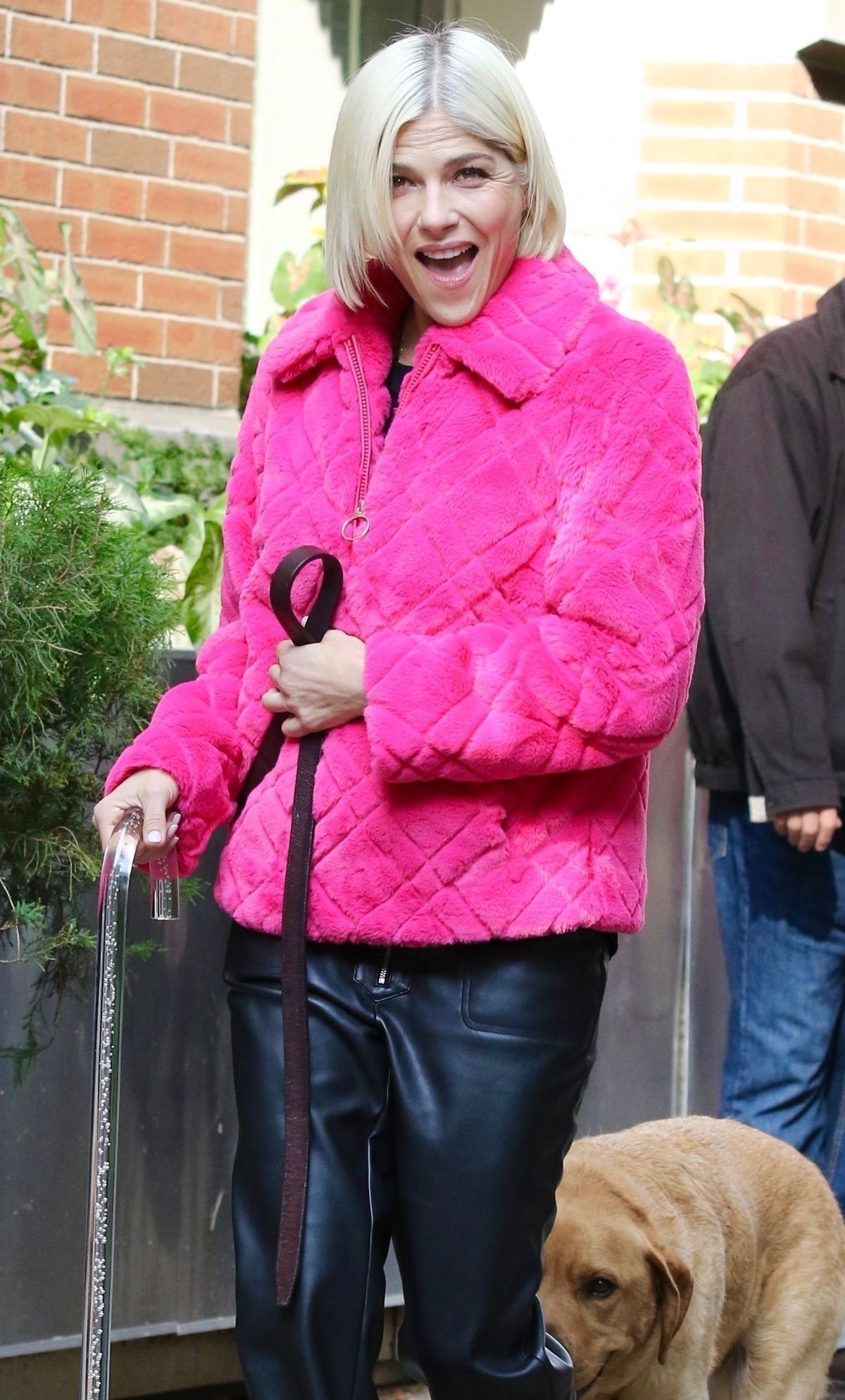 SELMA BLAIR Out with Her Dog Scout in New York 11/05/2023 – HawtCelebs