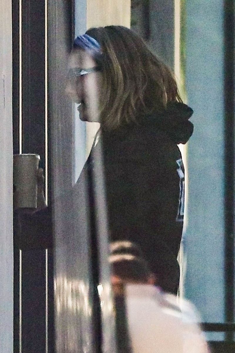 CARA DELEVINGNE and LEAH MASON Out for Smoothies in Los Angeles 12/0 ...
