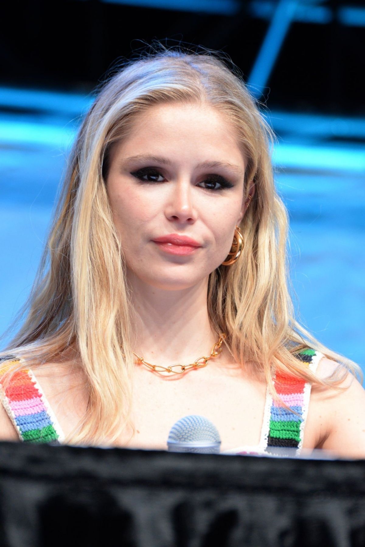 ERIN MORIARTY at Los Angeles Comic Con 12/02/2023 – HawtCelebs