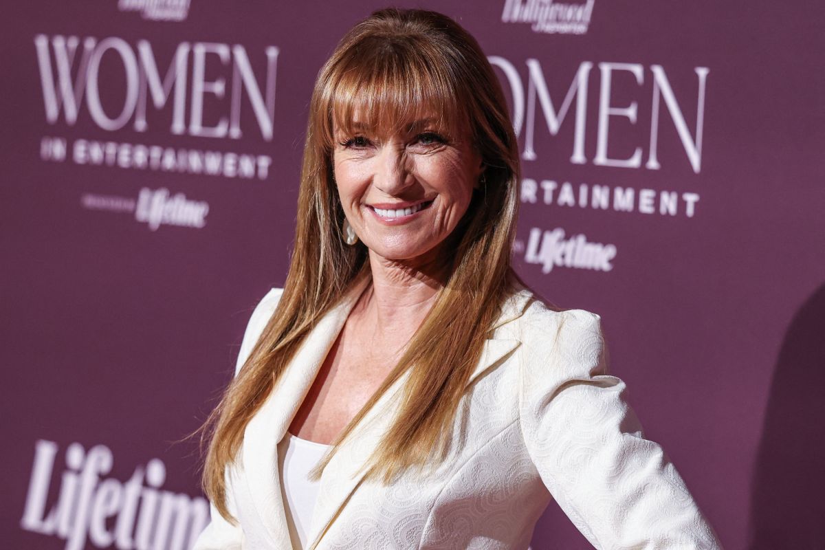JANE SEYMOUR at Hollywood Reporter’s Women in Entertainment Gala in ...