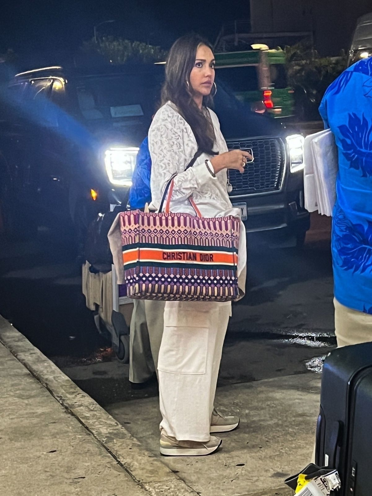 JESSICA ALBA at Dr Joe Dispenza’s Seminar in Mexico 12/11/2023 – HawtCelebs