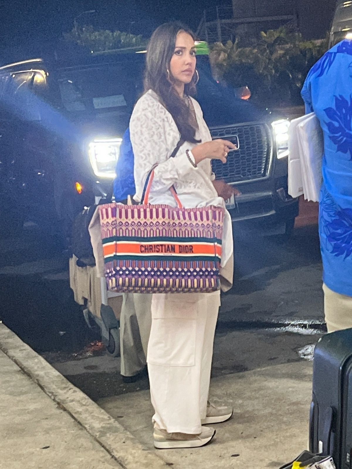 JESSICA ALBA at Dr Joe Dispenza’s Seminar in Mexico 12/11/2023 – HawtCelebs