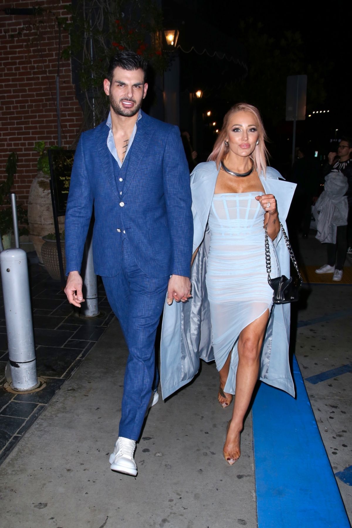 MARY FITZGERALD Arrives at Selling Sunset’s Amanza’s 47th Birthday Bash ...