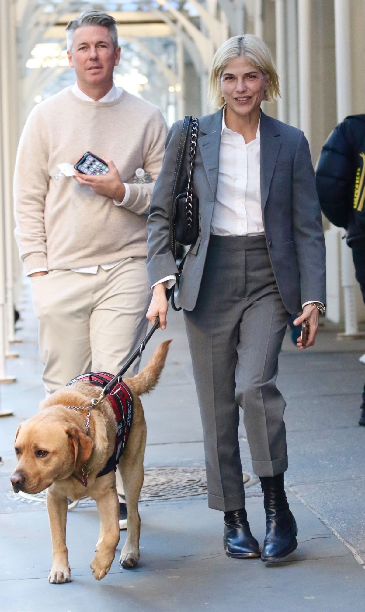 SELMA BLAIR Out with Her Dog Scout in New York 12/12/2023 – HawtCelebs