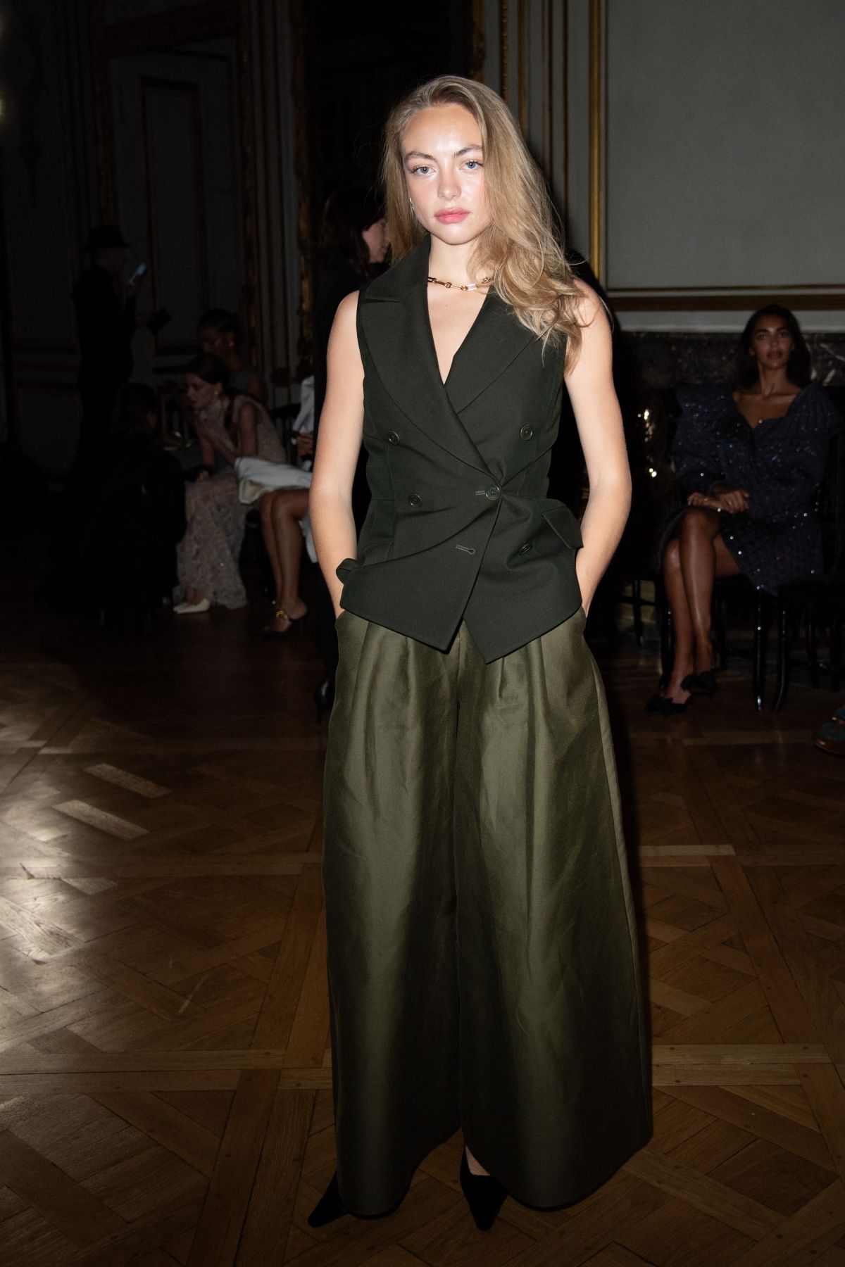 ANOUCHKA GAUTHIER at Ashi Studio Haute Couture Spring/Summer 2024 Show ...