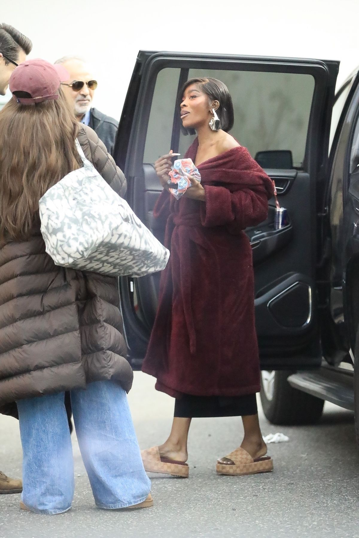 CHELSEA LAZKANI Arrives at Oppenheim Group Office in West Holywood 01 ...