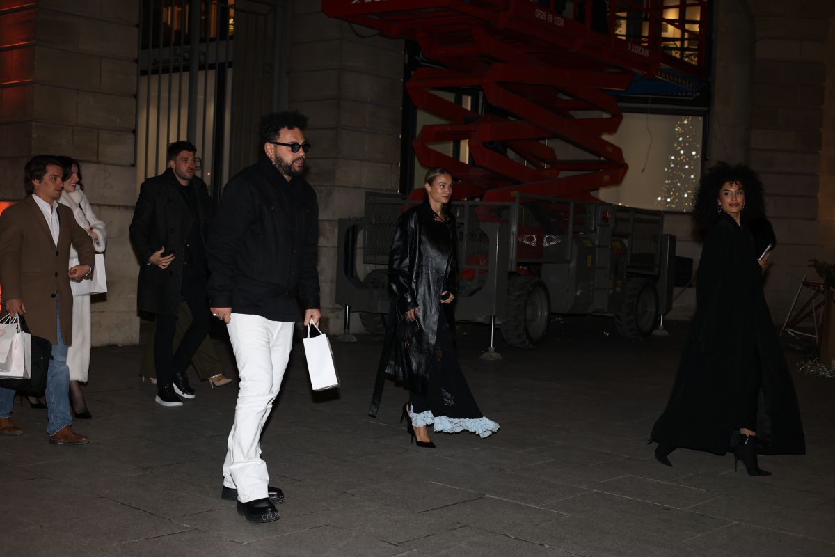 JESSICA AIDI and ROSE BERTRAM Night Out in Paris 01/10/2024 – HawtCelebs