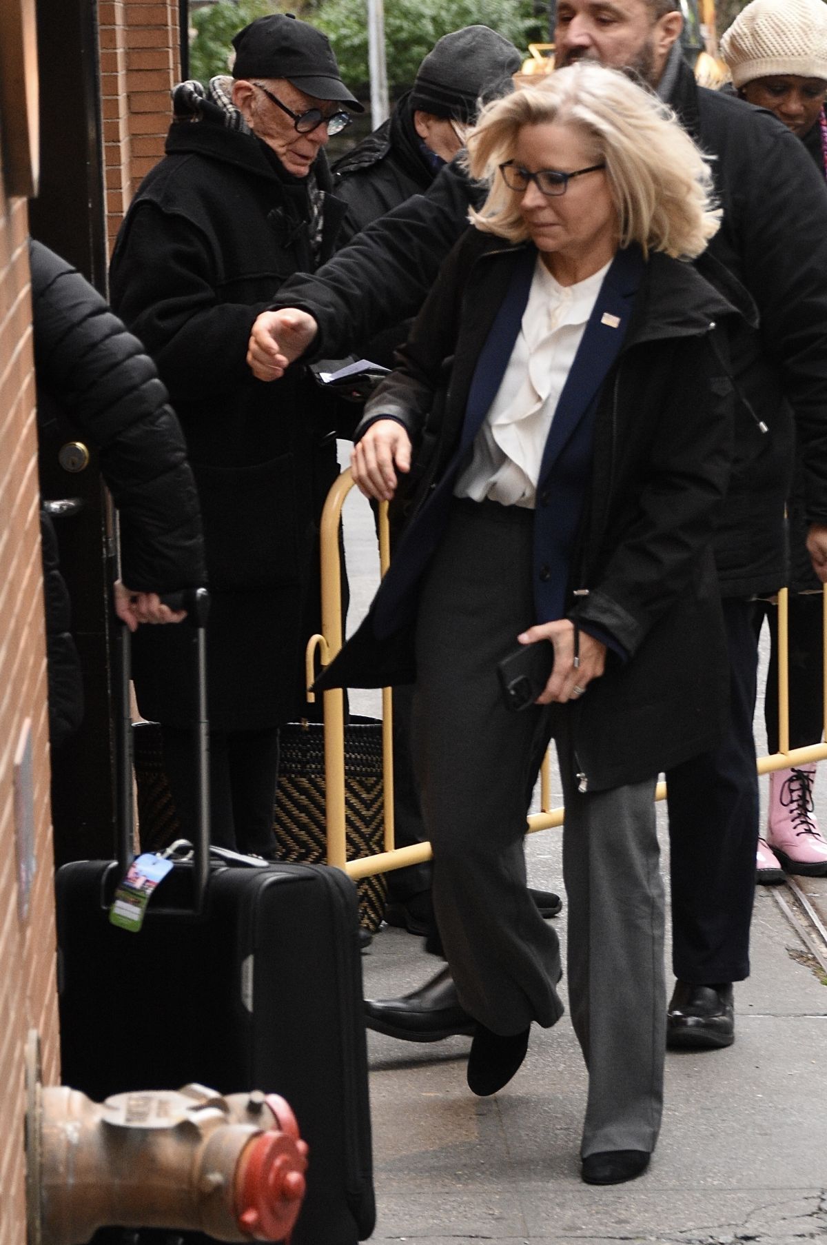 LIZ CHENEY Arrives at ABC Studios in New York 10/10/2024 – HawtCelebs