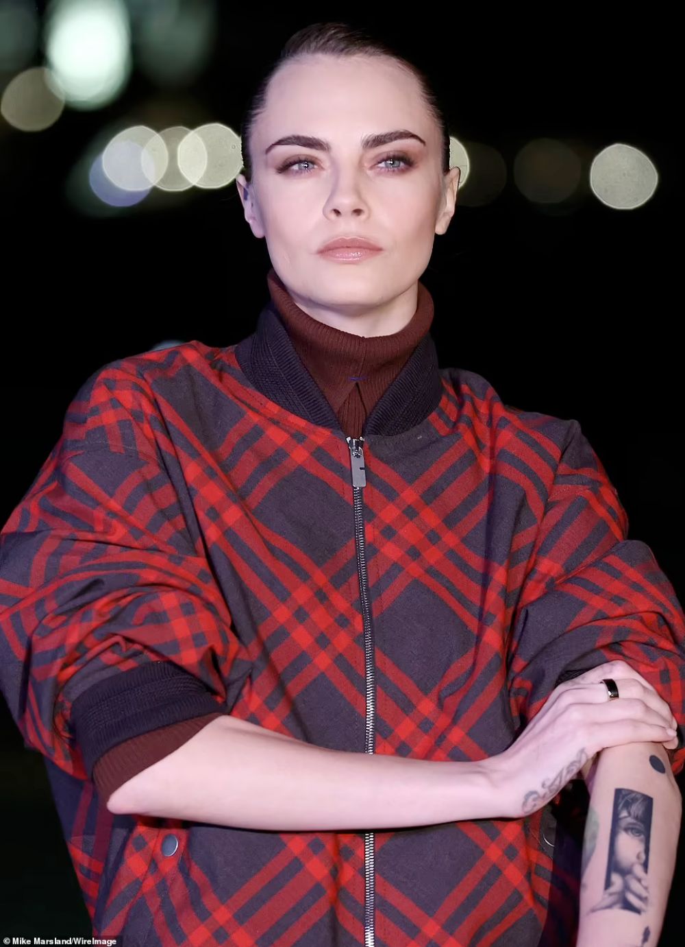 CARA DELEVINGNE at Burberry’s Show at London Fashion Week 19/02/2024 ...