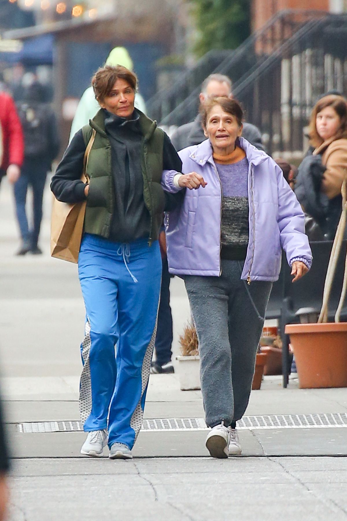 HELENA CHRISTENSEN Out with Her Nom in New York 02/23/2024 – HawtCelebs