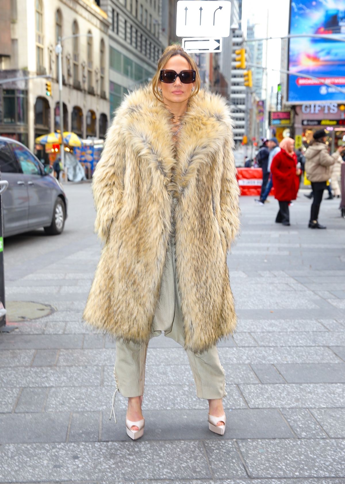 JENNIFER LOPEZ Promotes Her Billboard in Times Square in New York 02/15 ...