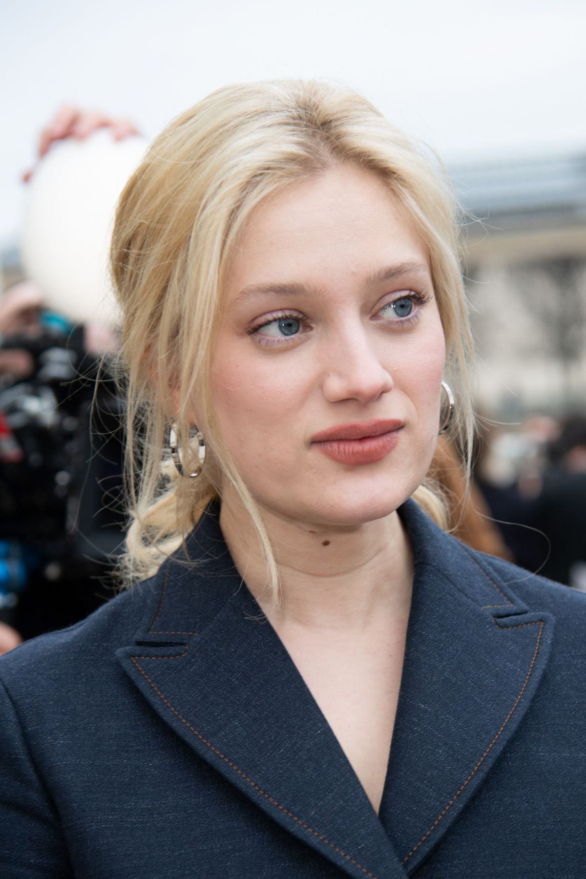 NADIA TERESZKIEWICZ Arrives at Christian Dior Fashion Show at Paris ...