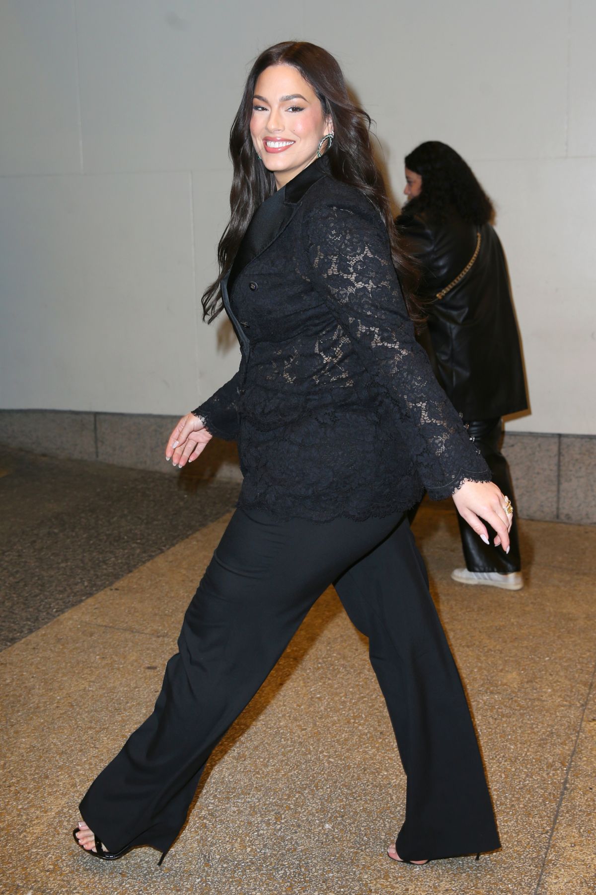 ASHLEY GRAHAM Arrives at CBS Studios in New York 03/07/2024 – HawtCelebs
