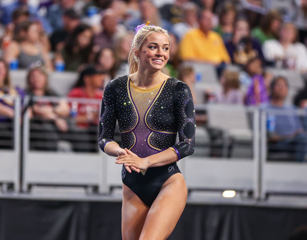 LIVVY DUNNE At NCAA Division I Women s Gymnastics Championships