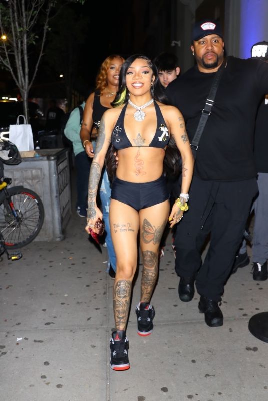 GloRilla HawtCelebs