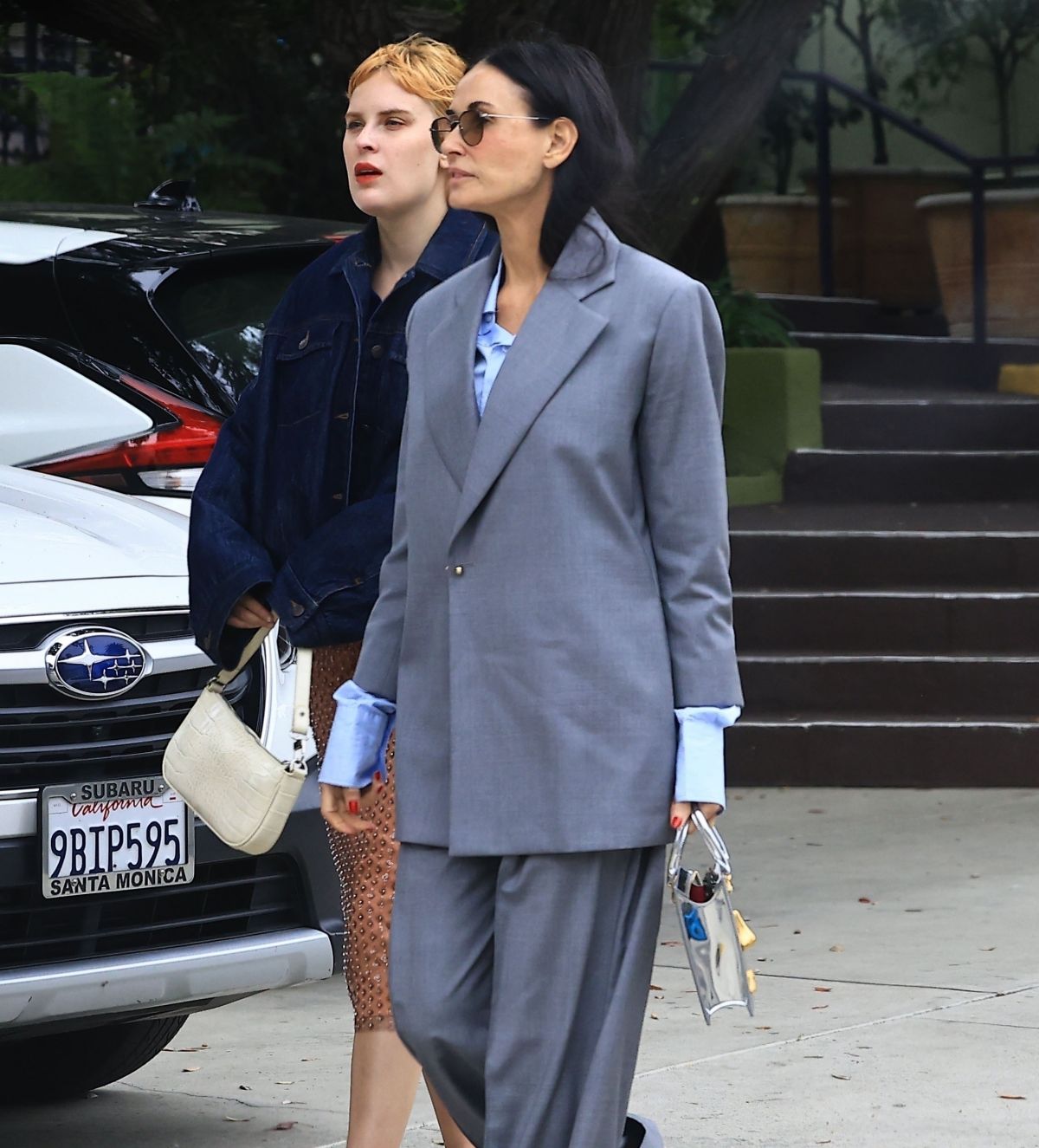 DEMI MOORE and SCOUT and TALLULAH WILLIS Support Bruce Willis’s ...