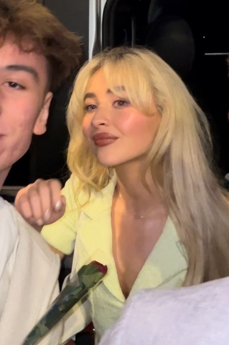 SABRINA CARPENTER Out for Dinner with Friends at Siena Restaurant in ...