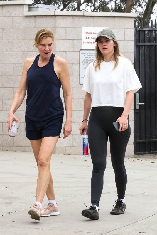 SUKI WATERHOUSE Out for a Smoothie After Workout with Her Mother ...