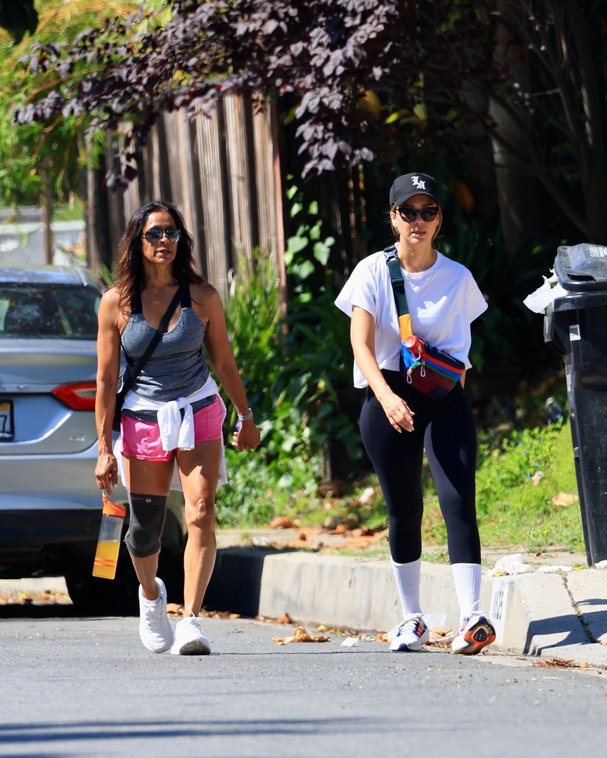 JESSICA ALBA Out Hikinig with a Friend in Beverly Hills Neighborhood 07 ...