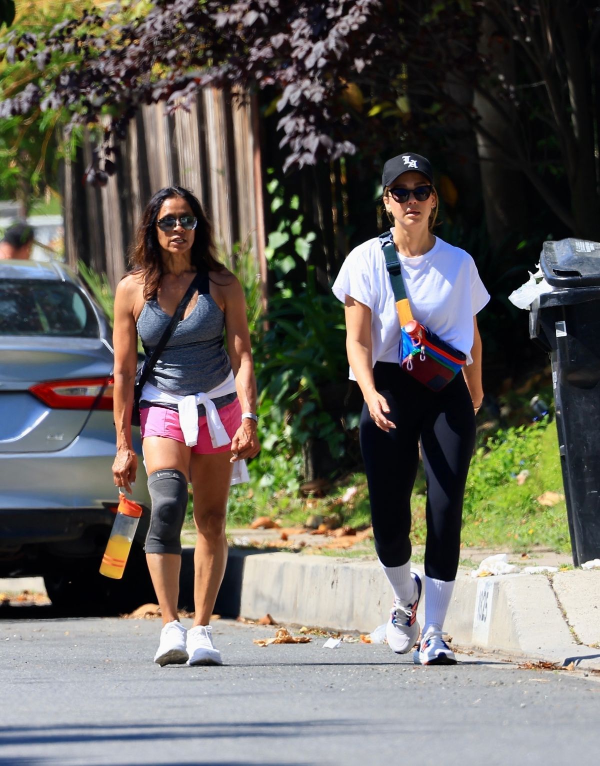 JESSICA ALBA Out Hikinig with a Friend in Beverly Hills Neighborhood 07 ...