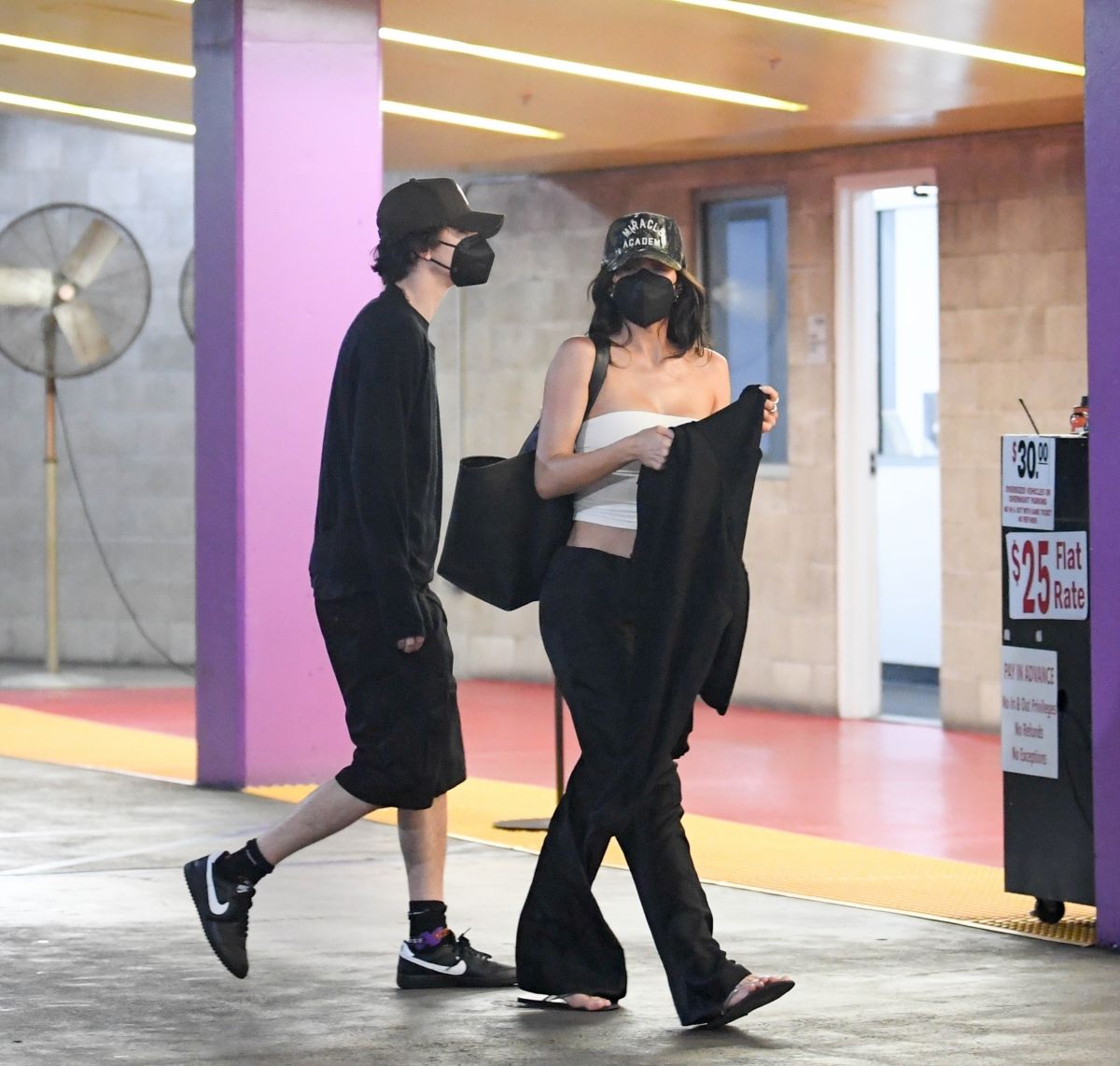 KYLIE JENNER and Timothee Chalamet Heading to Grauman’s Chinese Theatre ...
