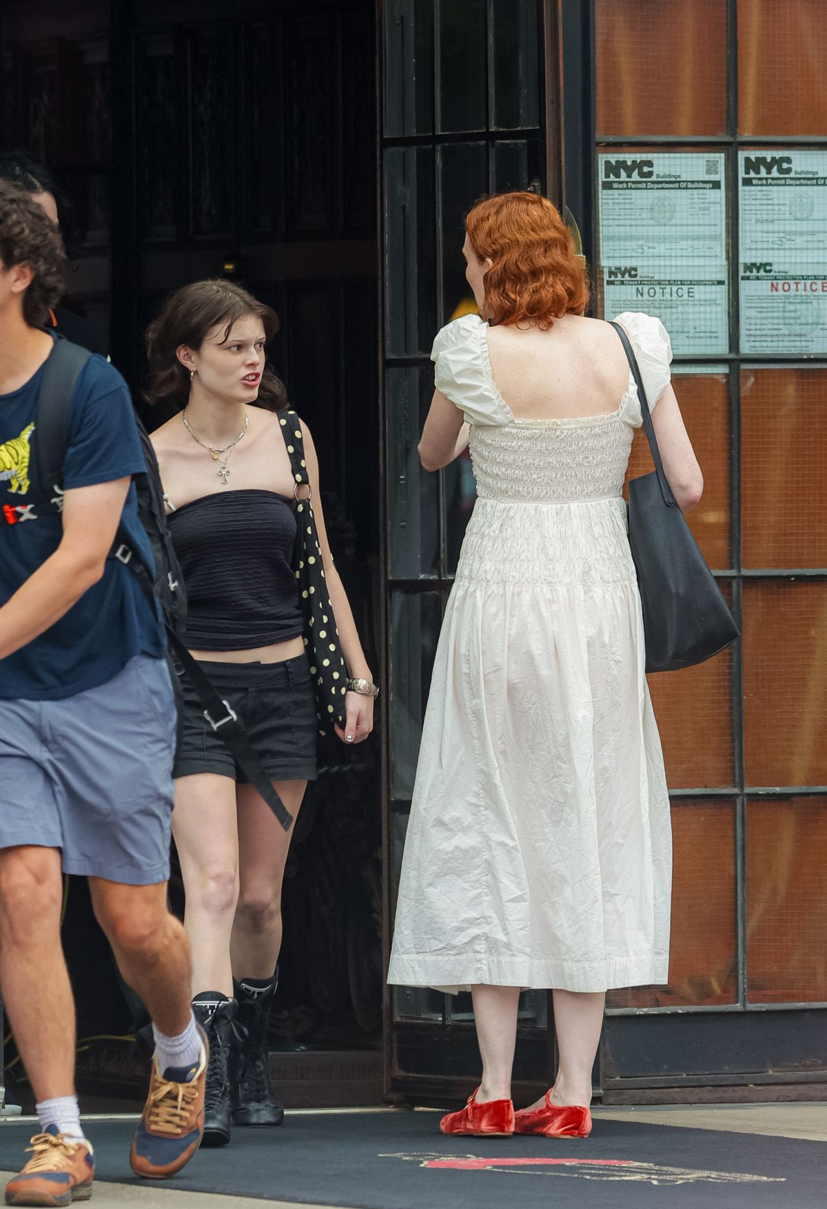 KAREN ELSON Out with Her Daughter SCARLETT TERESA WHITE and ex Jack ...