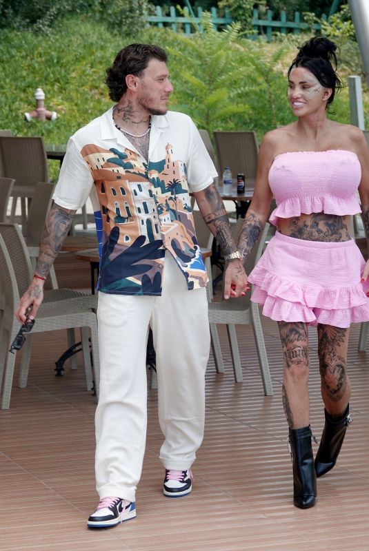 KATIE PRICE and JJ Slater Celebrates Their Engagement Out in Turkey 08 ...