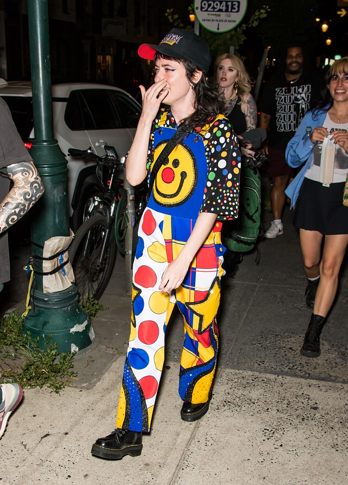 SARAH SILVERMAN Leaves Her Comedy Show Performance in Philadelphia 08 ...