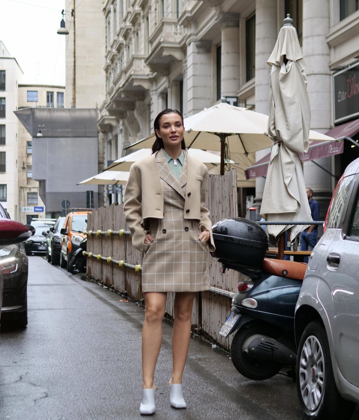 AMY JACKSON Arrives at Del Core Fashion Show at Milan Fashion Week 09 ...